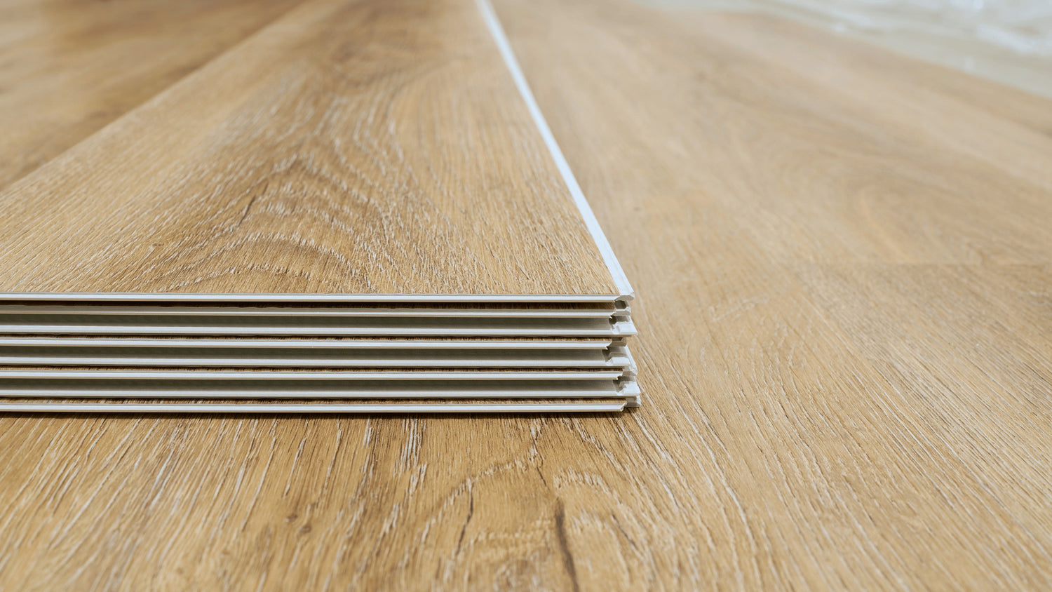 Click-Lock Flooring: Benefits, Installation, and Underlayment Guide ...